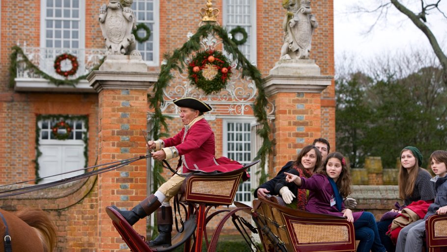 Holiday Getaway Package | Colonial Williamsburg Resorts - Colonial ...