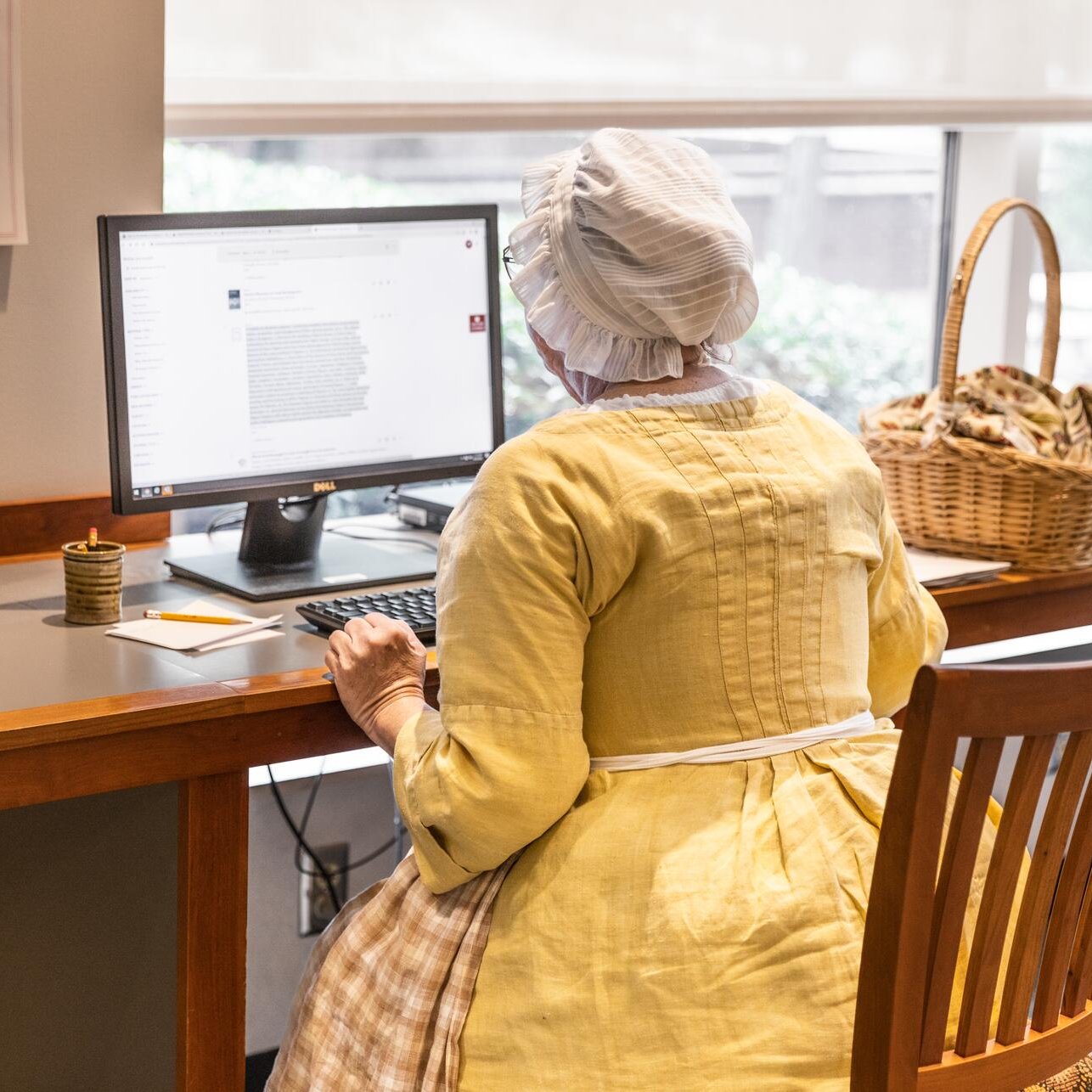 Library Collections - Colonial Williamsburg