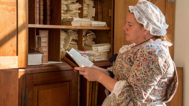 Women of the American Revolution - Colonial Williamsburg
