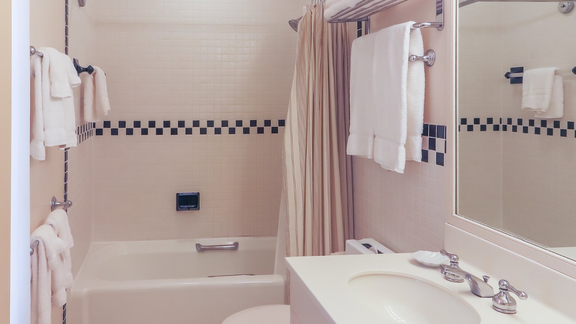 Ewing Storehouse - Colonial Williamsburg