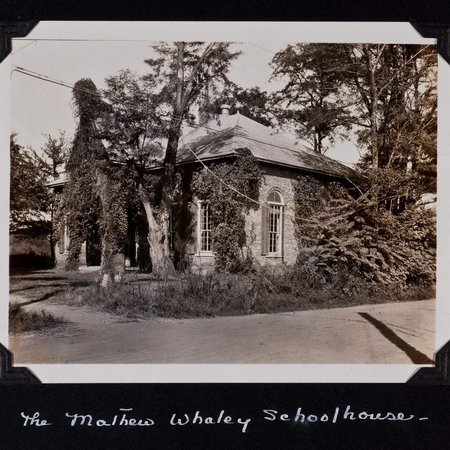 Library Collections - Colonial Williamsburg