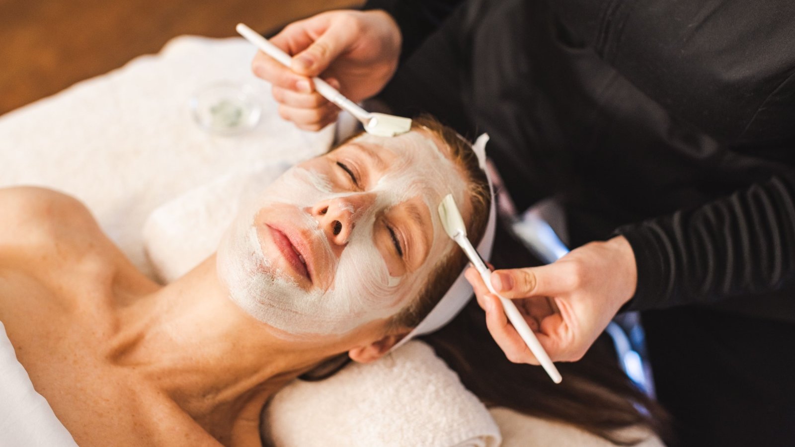 Spa Getaway in Williamsburg | Massage or Facial + Stay - Colonial ...