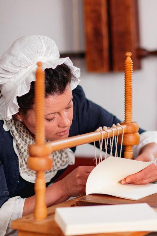 Bookbinder - Colonial Williamsburg
