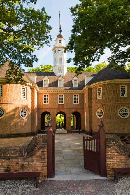 Virtual Tours - Colonial Williamsburg