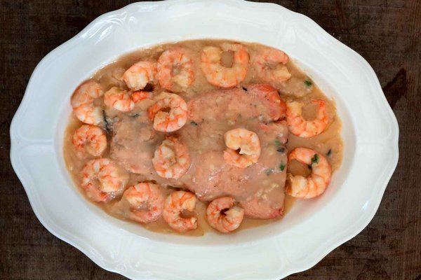 Salmon in Slices with Prawn Sauce - Colonial Williamsburg